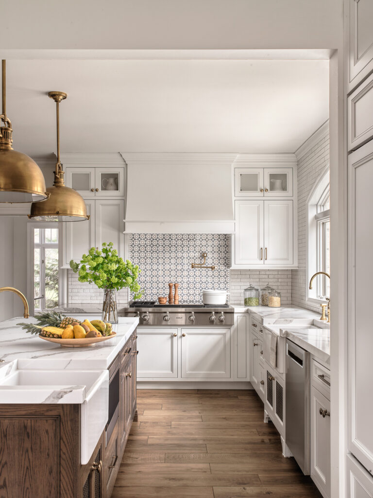 West Coast Kitchen - Stone Hall Cabinetry